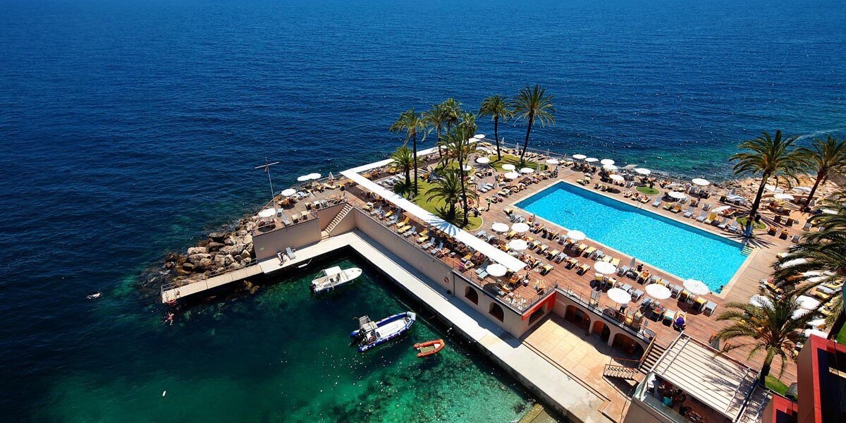 Pools and beaches | Bonanza Hotels - Best price